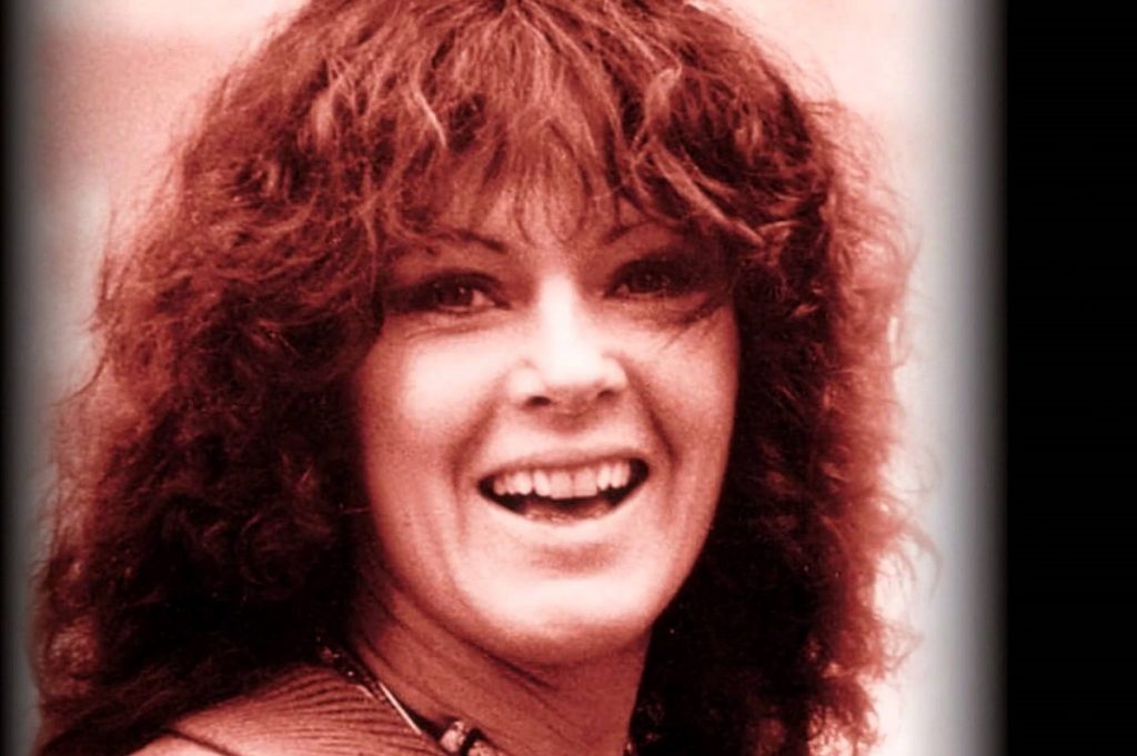 La verdadera historia de Frida, la cantante que nació de un programa ...