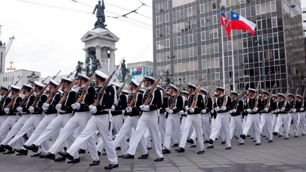 21 de mayo: ¿Es o no feriado irrenunciable en Chile? — Radio Imagina