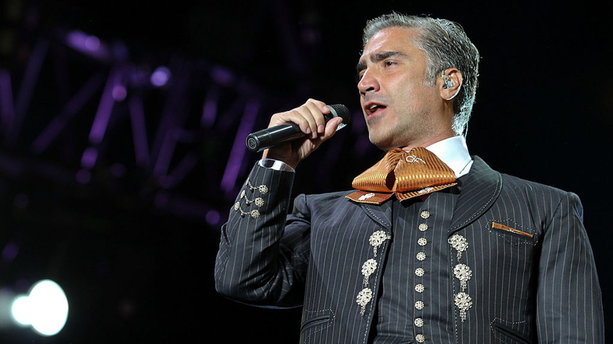 Alejandro Fernández: El cantante mexicano estrenó su nuevo single, "No ...