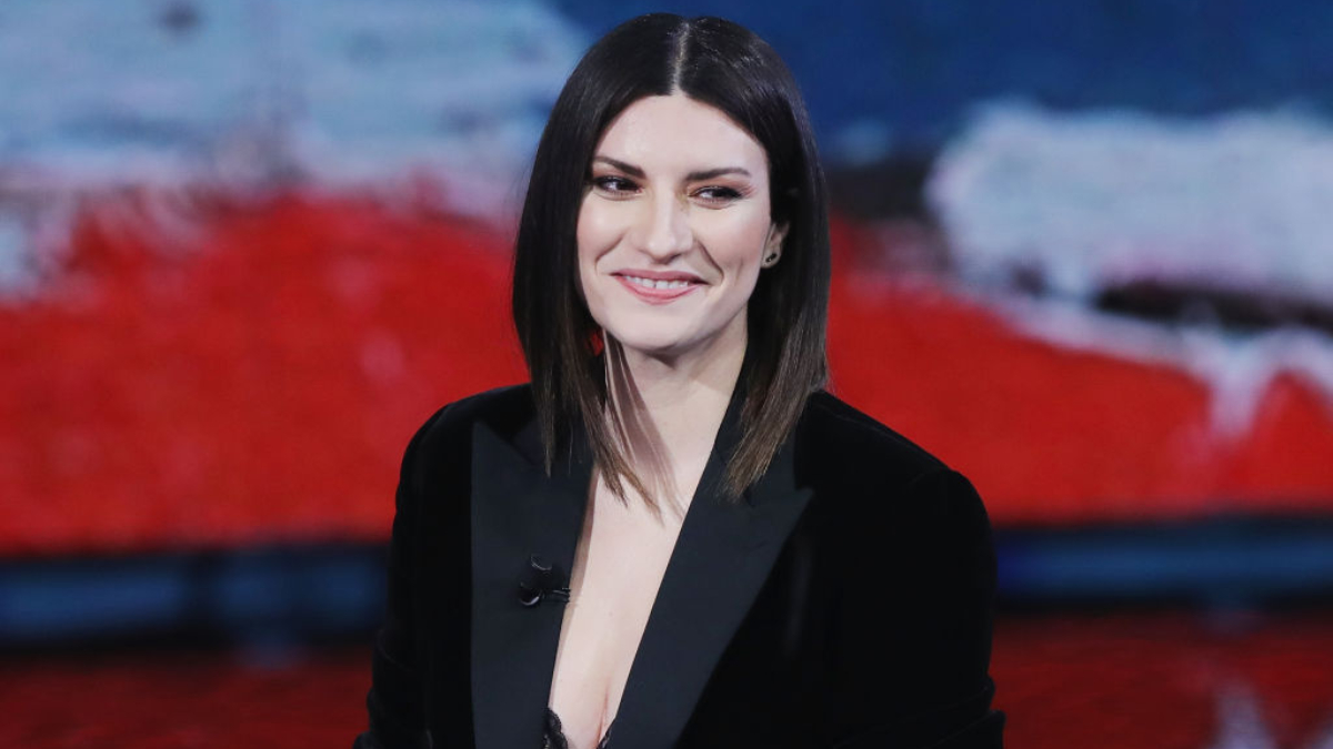 Laura Pausini: Así luce a sus 49 años — Radio Imagina