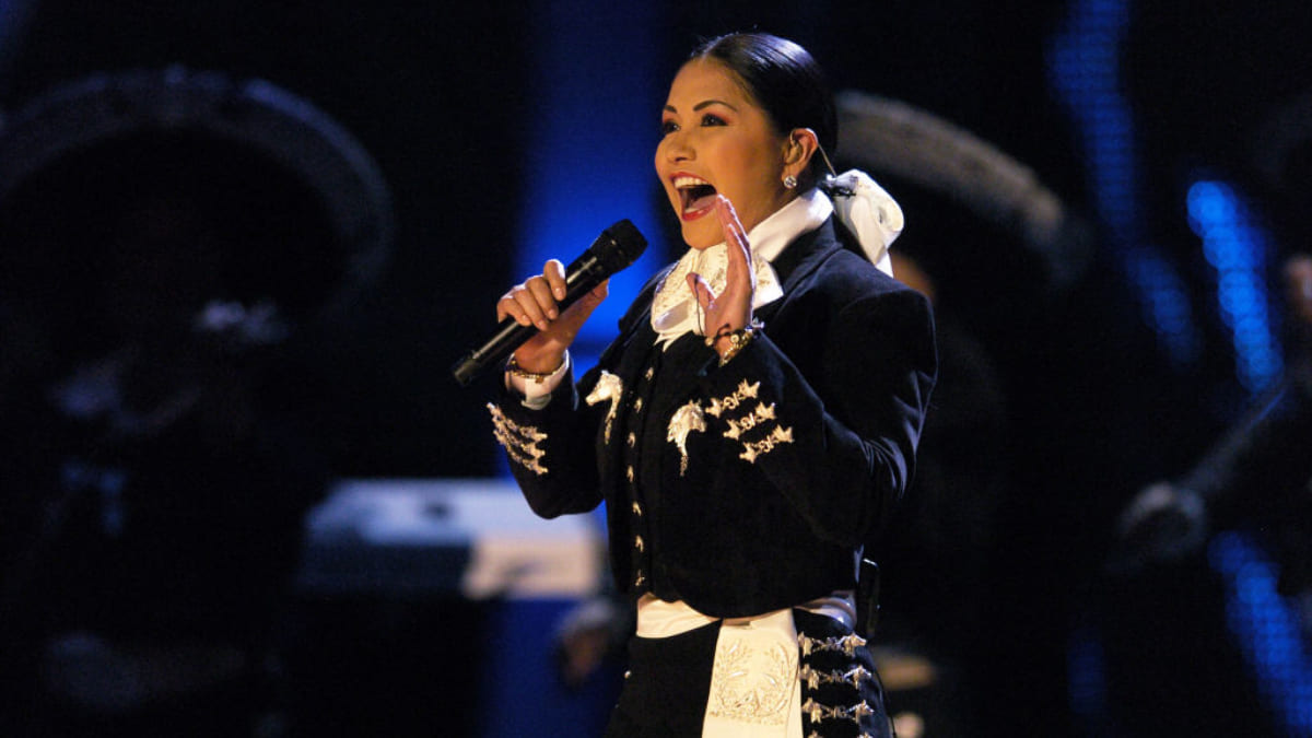 ¡Vuelve al país con su gira "Un Deseo más"! Ana Gabriel en Chile: fecha ...