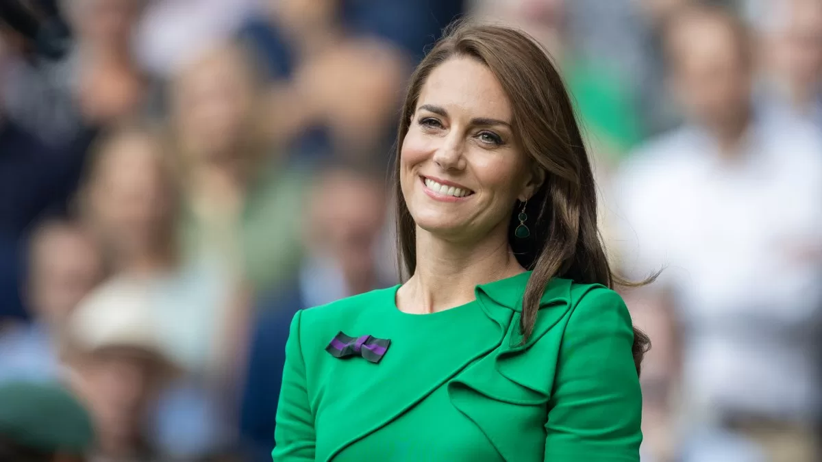 Padres de Kate Middleton asisten a Wimbledon en medio de incertidumbre ...