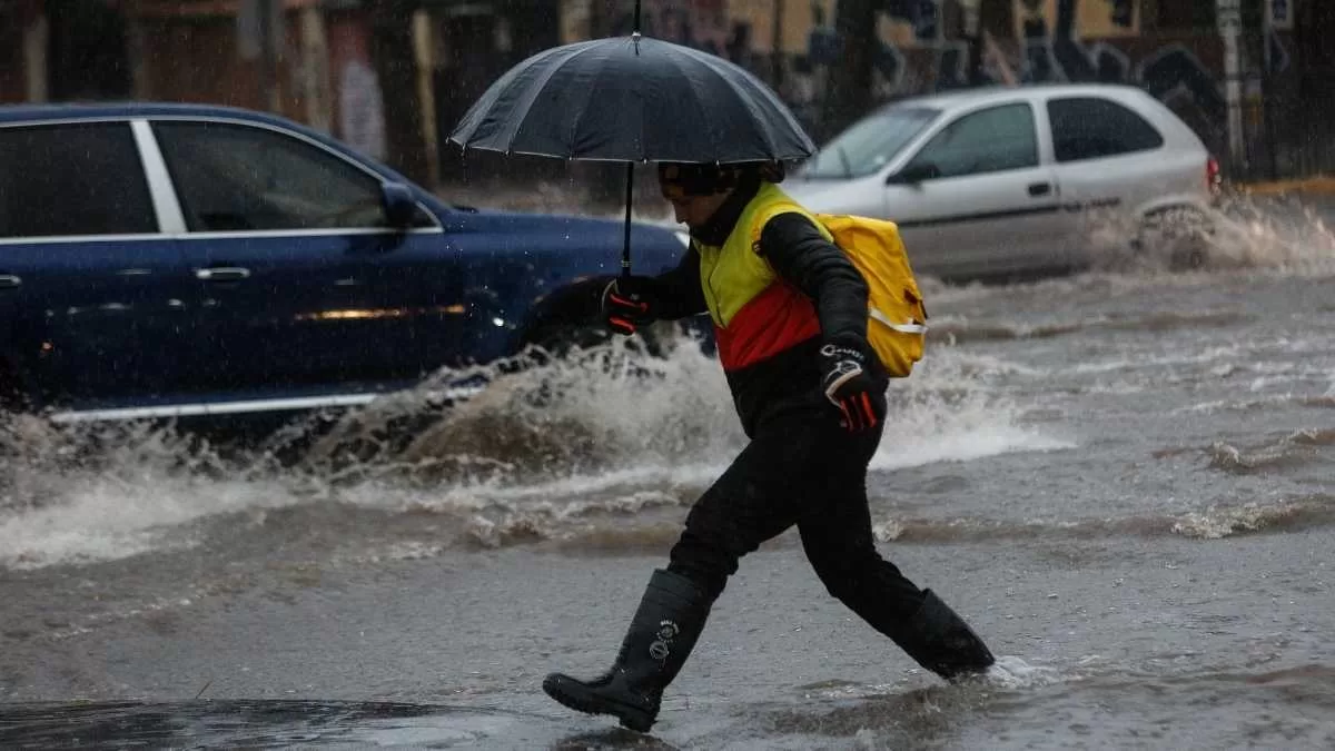 ¡Lluvia en Santiago! Meteorólogo Iván Torres de TVN revela en qué comunas de la Región ...