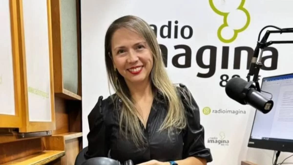 Nuestra querida locutora Edith de la Rosa se suma a carismático ...