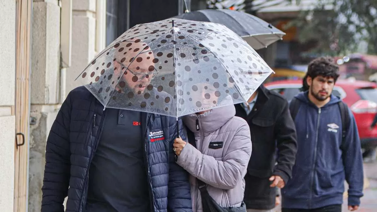 ¿Lluvia en Santiago este viernes 29 de agosto? Iván Torres de TVN revela cuáles son las reales ...